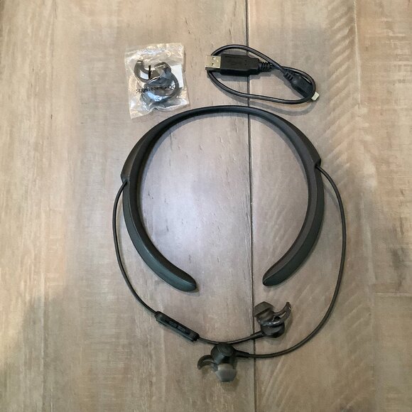 Bose | Headphones | Bose Quiet Control 3 Wireless Noise Cancelling ...